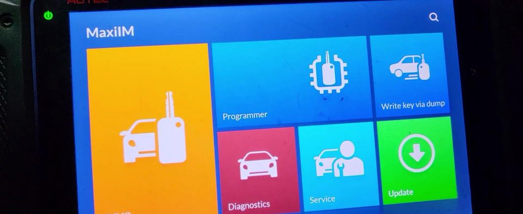 Register 2015 BMW 528i battery replacement procedure by Autel MaxiIM ...