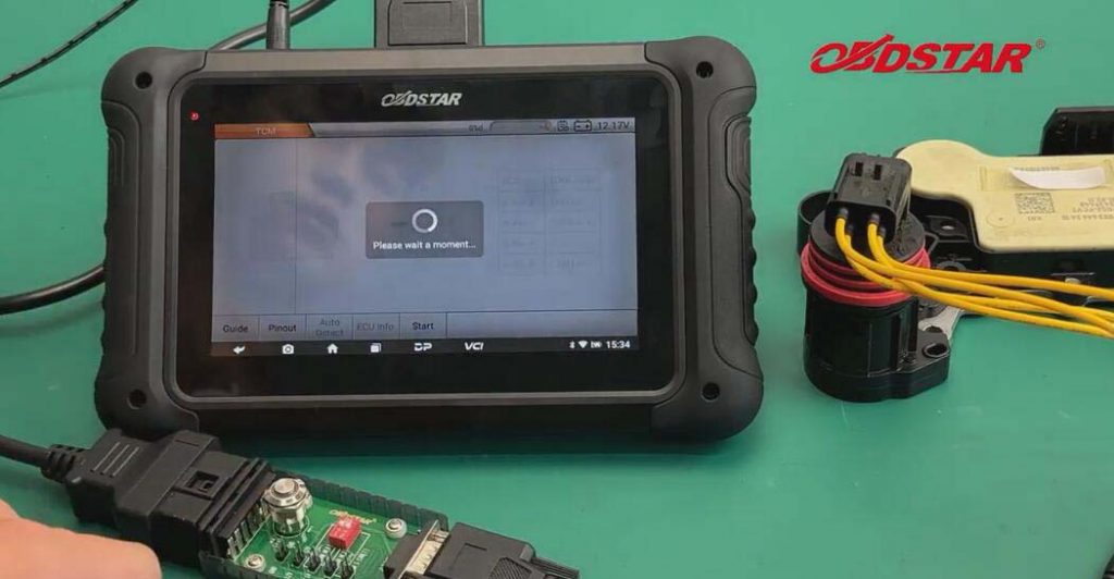 Guide to Repairing Mercedes-Benz GETRAG VGS2-FDCT TC1784 Transmission with OBDSTAR DC706 on ...